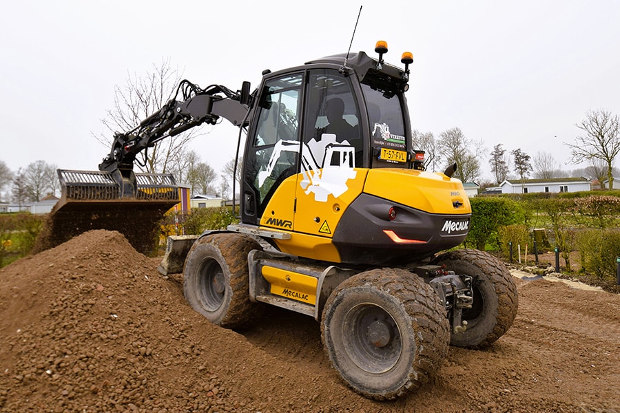Mecalac 7MWR proves compact all-rounder at KH Rental